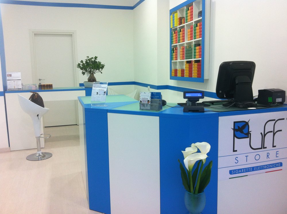 PUFF STORE - Updated August 2025 - Via Giovanni Pascoli 9, Corsico ...