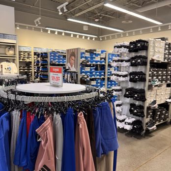 ADIDAS OUTLET STORE AUBURN - Updated October 2025 - 26 Photos & 17 ...