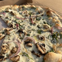 VB3 PIZZERIA - Updated January 2026 - 329 Photos & 503 Reviews - 475 Washington Blvd City ...