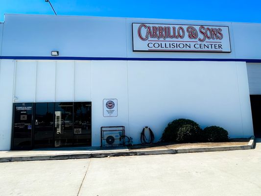 CARRILLO & SONS COLLISION CENTER - Updated July 2025 - 12 Photos ...