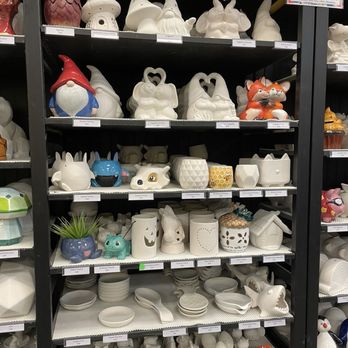 THE AMAZING ART STUDIO - Updated December 2025 - 66 Photos & 39 Reviews ...