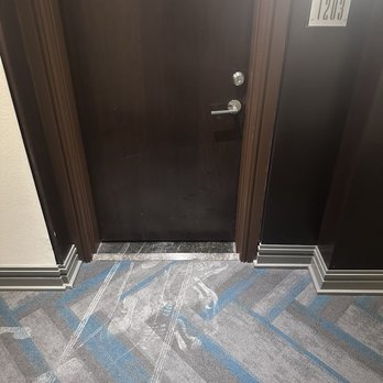 1400 HI LINE - Updated August 2025 - 25 Photos & 14 Reviews - 1400 Hi ...