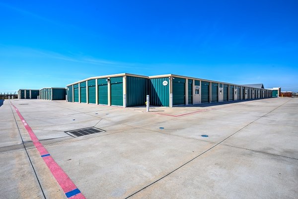 SIMPLY SELF STORAGE - FRISCO - Updated March 2025 - 8388 Farm to Market ...