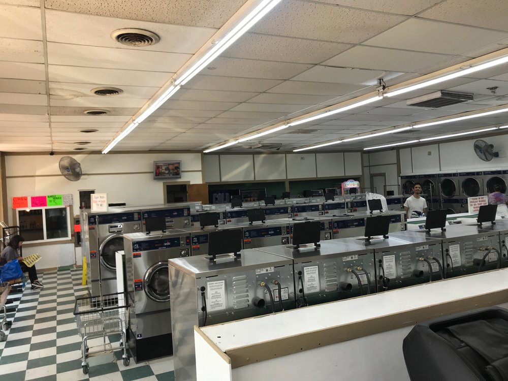 KWIK WASH LAUNDRY - Updated October 2025 - 816 N Fitzhugh Ave, Dallas ...