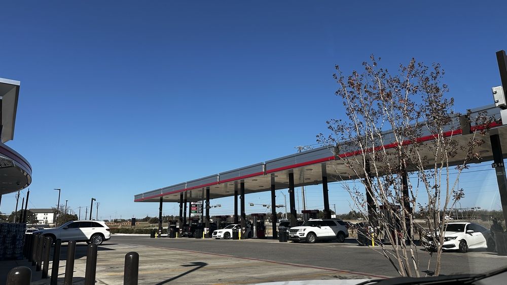 QUIKTRIP - Updated June 2025 - 2001 SH 195, Georgetown, Texas ...