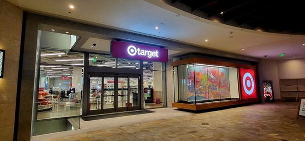 TARGET - Updated September 2025 - 139 Photos & 49 Reviews - 2345 Kuhio ...