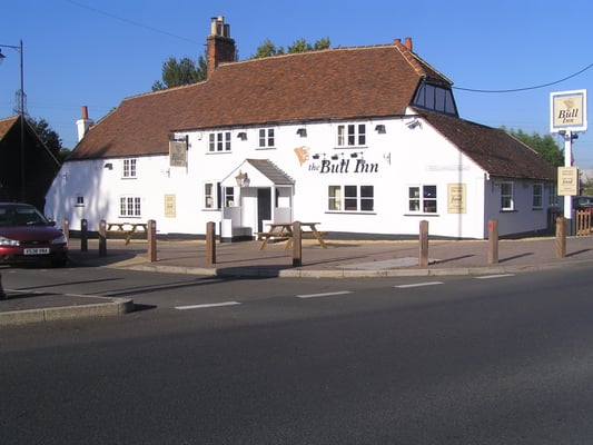 THE BULL INN - Updated July 2024 - Arborfield Cross, Reading, Wokingham ...