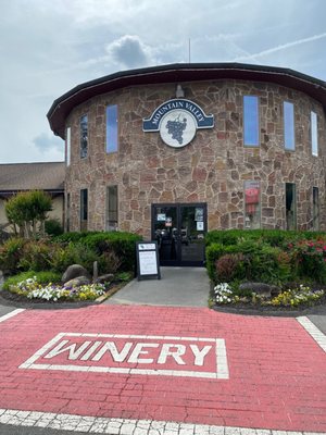 MOUNTAIN VALLEY WINERY - Updated December 2025 - 57 Photos & 103 ...