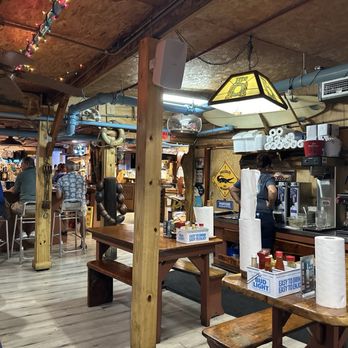 SINGLETON’S SEAFOOD SHACK - Updated December 2024 - 722 Photos & 683 ...