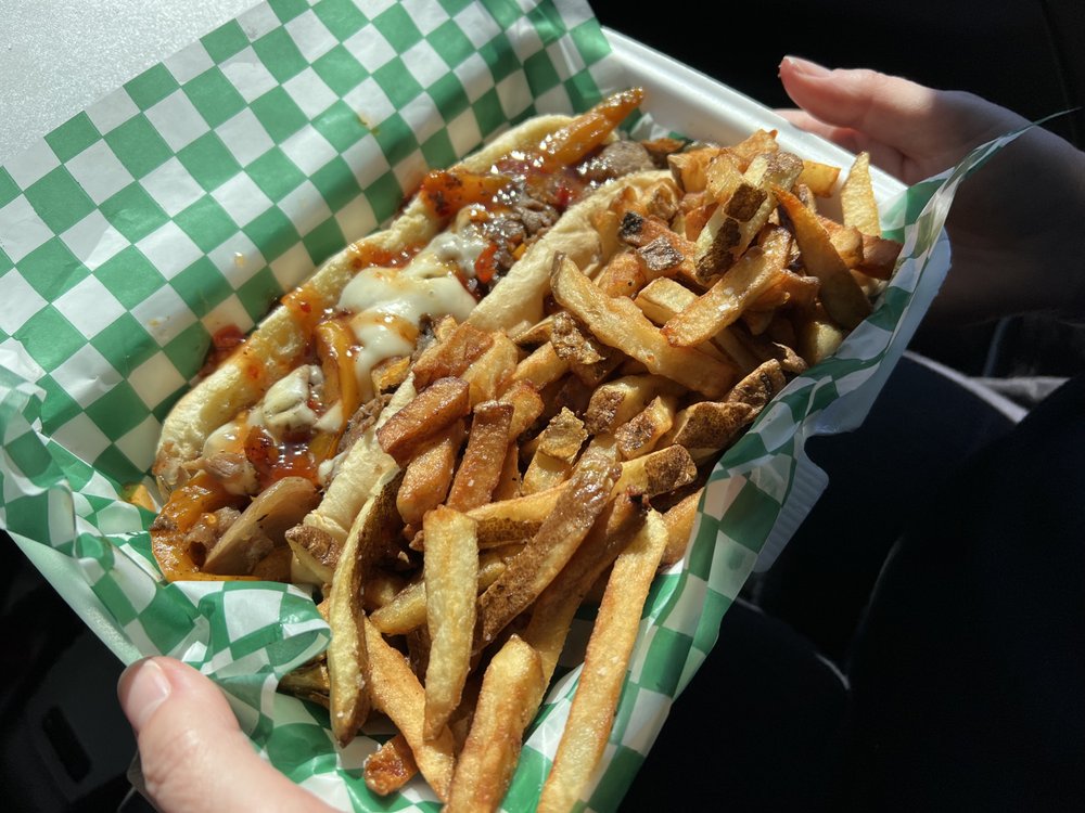 FRANTASTIC FOOD TRUCK - Updated October 2024 - 225 Platten Boulevard ...