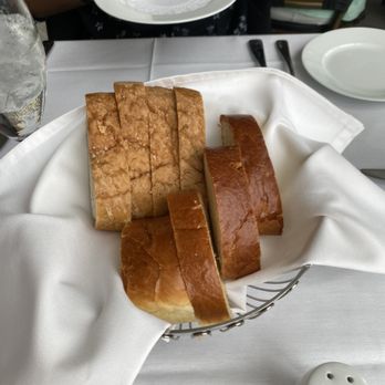 YELLOW DOG CAFE - Updated December 2024 - 619 Photos & 454 Reviews ...