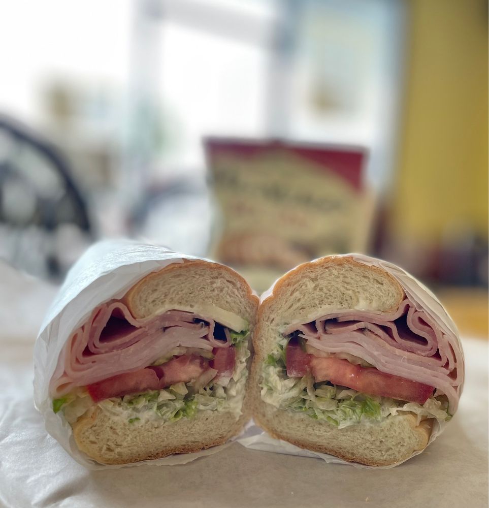 SUB KING - 84 Photos & 99 Reviews - Sandwiches - 2201 E Willow St ...