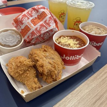 JOLLIBEE - Updated July 2024 - 91 Photos & 71 Reviews - 4502 S Steele ...