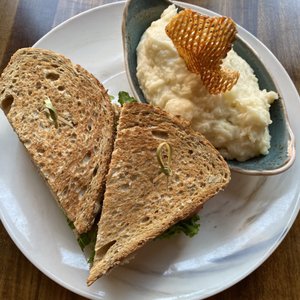 THE RIFF RAFF BAR AND GRILL - 67 Photos & 30 Reviews - 242 W Wade ...