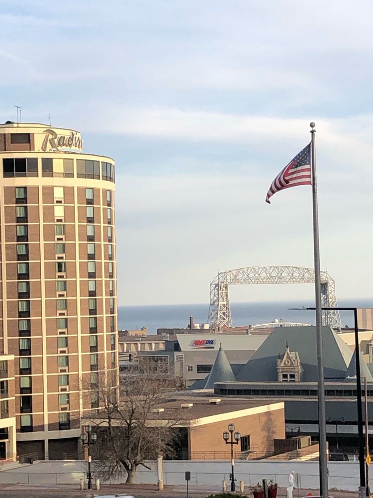 RADISSON HOTEL DULUTH-HARBORVIEW - Updated December 2024 - 159 Photos ...