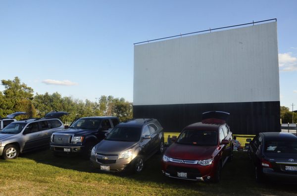 ROUTE 34 DRIVE IN THEATER - Updated September 2024 - 33 Photos & 31 ...