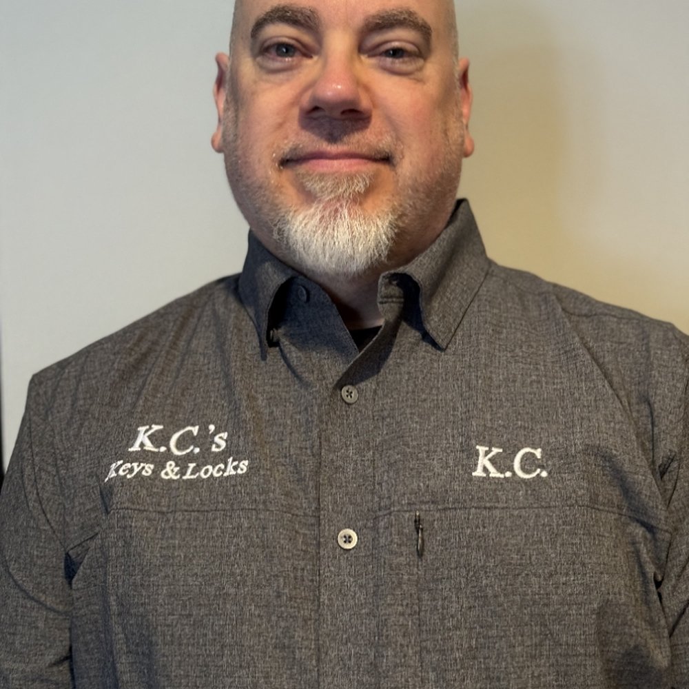 Glenn Lock's Instagram, Twitter & Facebook on IDCrawl