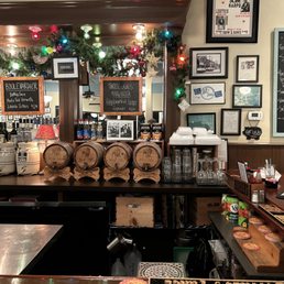 HIGH HAT CAFE - Updated September 2024 - 822 Photos & 665 Reviews ...