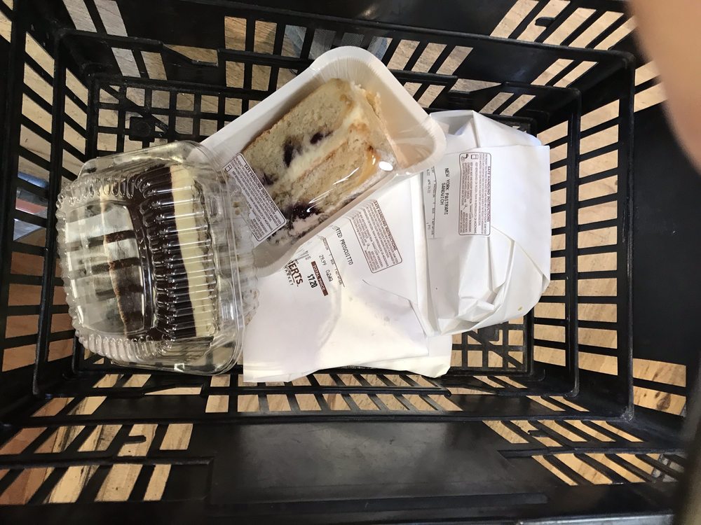 ROBERTS MARKET - Updated April 2025 - 173 Photos & 242 Reviews - 3015 ...