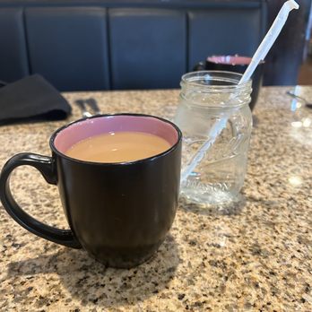 FLYING PIG CAFE - Updated October 2025 - 226 Photos & 271 Reviews - 825 ...
