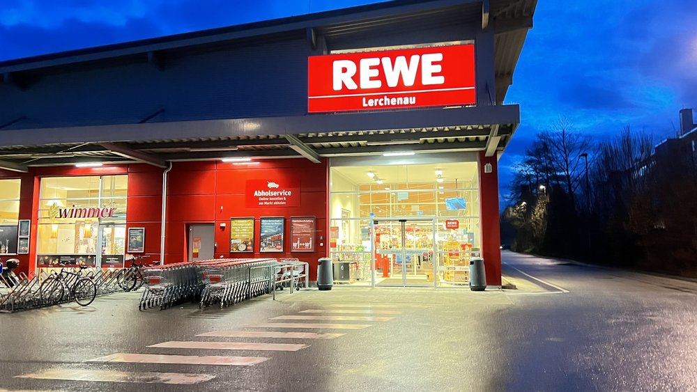 REWE - Updated July 2025 - Lerchenstr. 7, München, Bayern, Germany ...