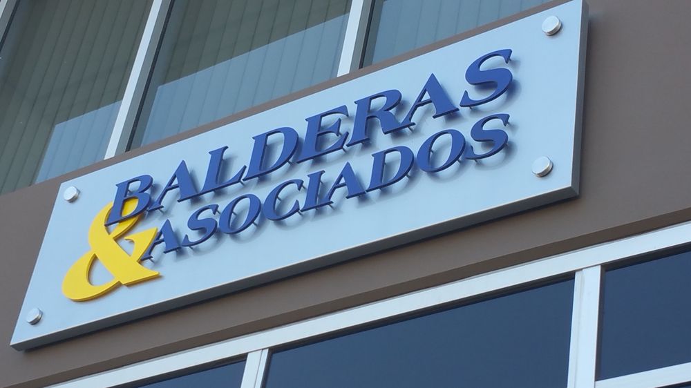 CAPITAL CITY SIGNS - Updated November 2024 - 22 Photos - 4807 Auburn ...