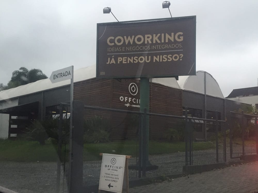 OFFCINA COWORKING - R. Iguaçu, 209, Blumenau - SC, Brazil - Shared ...