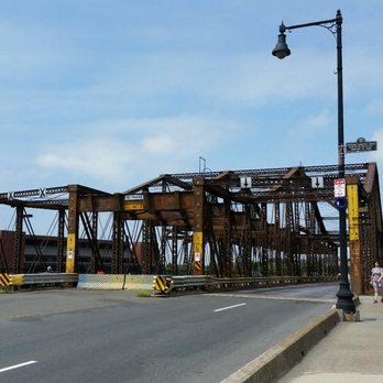 NORTH WASHINGTON STREET BRIDGE - Updated December 2025 - 40 Photos & 11 ...