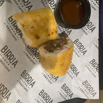 BIRRIA LOVE - Updated January 2025 - 141 Photos & 43 Reviews - 1742 E ...