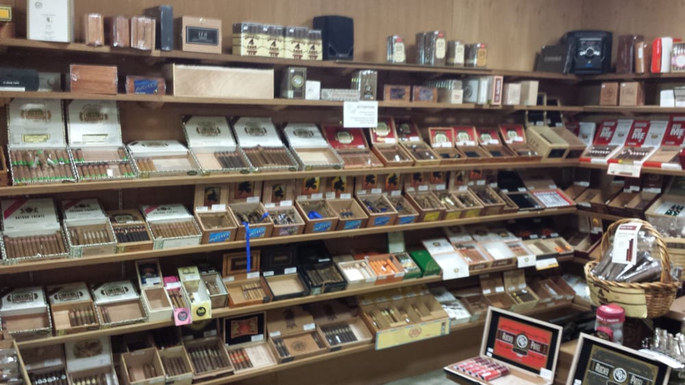 SMOKES 4 LESS - Updated December 2025 - 327 Windsor Hwy, New Windsor ...