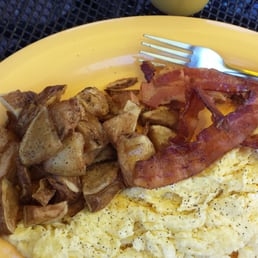 BOYCHIK’S DELI - Updated January 2026 - 155 Photos & 266 Reviews - 4024 ...