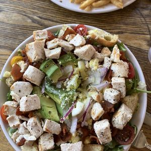 COLD WATER BREWERY AND GRILL - 1302 Photos & 1443 Reviews - 2544 Lake ...