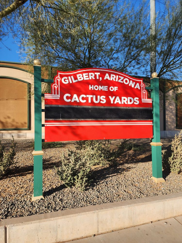 CACTUS YARDS - Updated November 2025 - 72 Photos & 78 Reviews - 4536 E ...