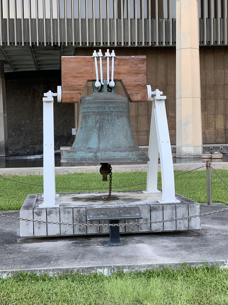 LIBERTY BELL IN HAWAI’I - Updated July 2025 - 16 Photos - 415 S ...