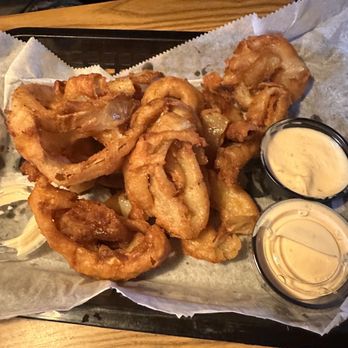 SPRING STREET BAR & GRILL - Updated May 2025 - 84 Photos & 84 Reviews ...