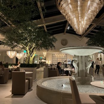 RH RALEIGH | THE GALLERY AT NORTH HILLS - Updated January 2026 - 40 ...