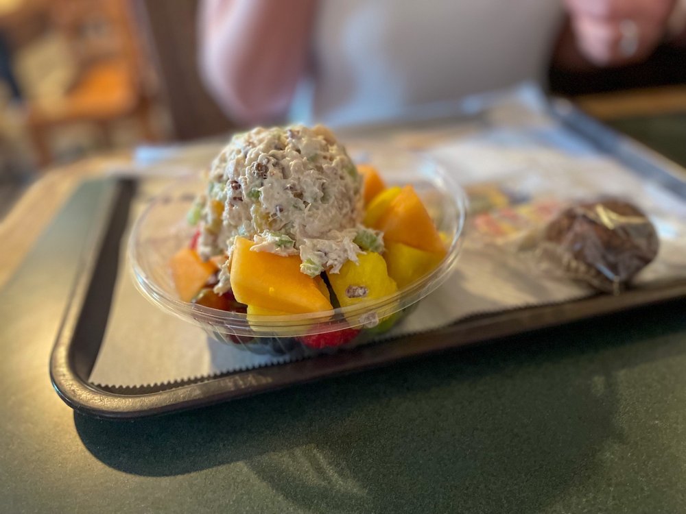 IVANHOE’S DRIVE IN - Updated September 2025 - 163 Photos & 190 Reviews ...