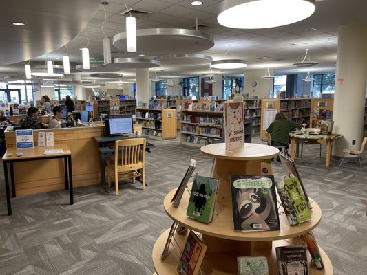 EUGENE PUBLIC LIBRARY - Updated September 2025 - 74 Photos & 65 Reviews ...