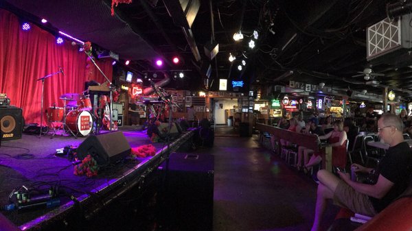 KNUCKLEHEADS - 164 Photos & 109 Reviews - Bars - 2715 Rochester Ave ...