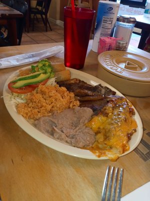 SUAREZ RESTAURANT - 13 Photos - 4800 McPherson Rd, Laredo, Texas ...