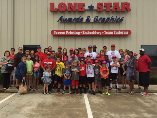 LONE STAR AWARDS & GRAPHICS - Updated December 2025 - 105 Industrial ...