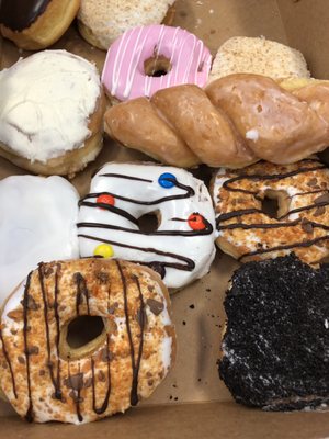 OAKBROOK BAKERY - 38 Photos & 28 Reviews - 7500 Oakbrook Dr, Florence ...