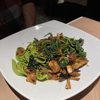 RIVER’S END RESTAURANT & INN - Updated August 2024 - 773 Photos & 703 ...