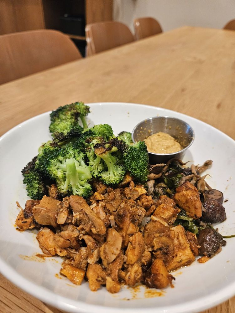 KITAVA - Updated December 2025 - 34 Photos & 54 Reviews - 1187 Solano ...