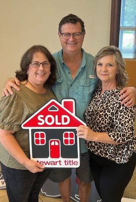 THERESA RIDDLE - REAL ESTATE - Updated October 2025 - 45 Photos - 2605 ...