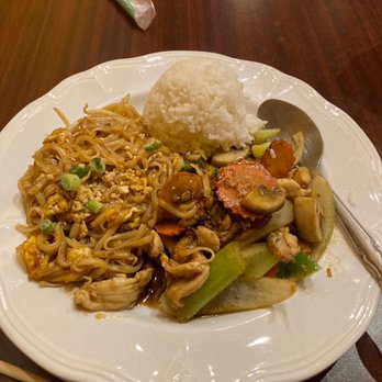 TOAKOM ASIAN BISTRO - Updated January 2026 - 65 Photos & 104 Reviews ...