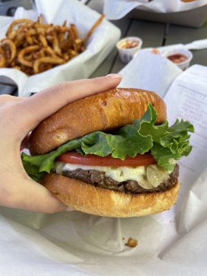 THE BURGER PLACE - 171 Photos & 242 Reviews - 811 E New Haven ...