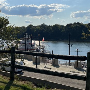 RED BLUFF BAR AT THE SILOS - Updated January 2026 - 355 Coosa St ...