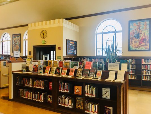 WEST END LIBRARY - Updated December 2025 - 15 Photos & 13 Reviews - 788 ...