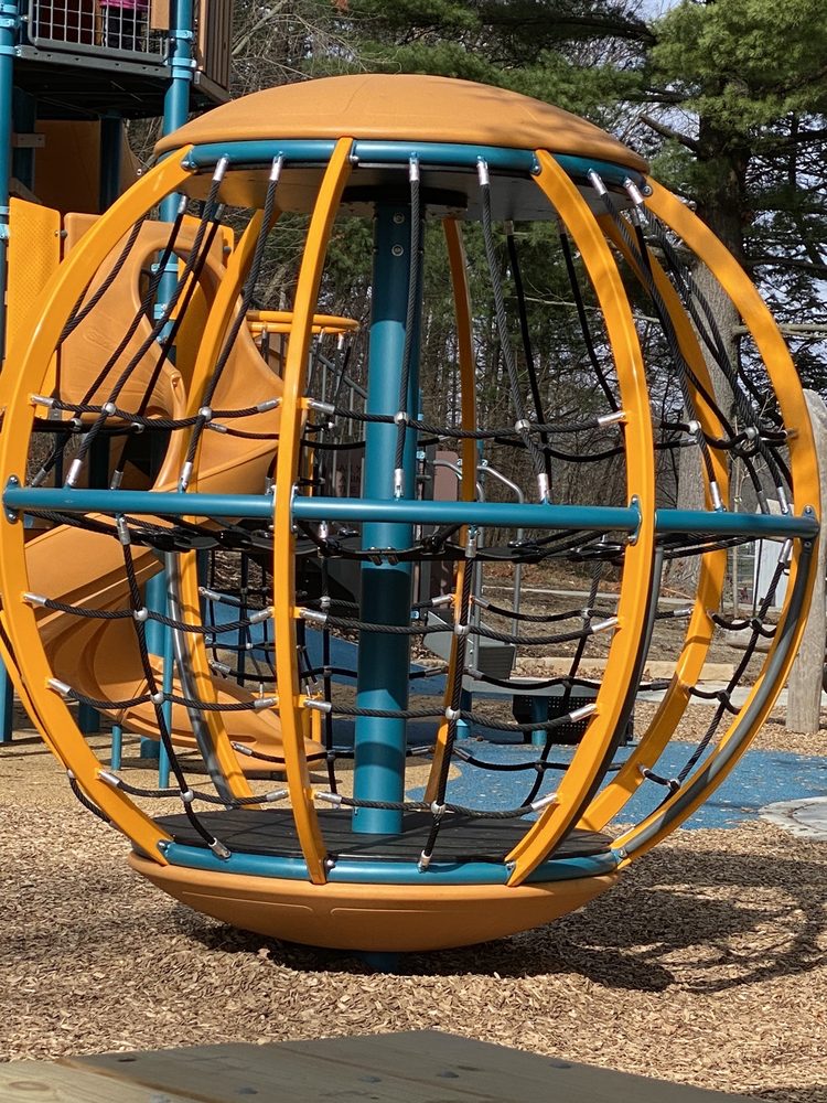 CITY PARK - Updated March 2025 - 11 Photos - 200 E Park Rd, Iowa City ...